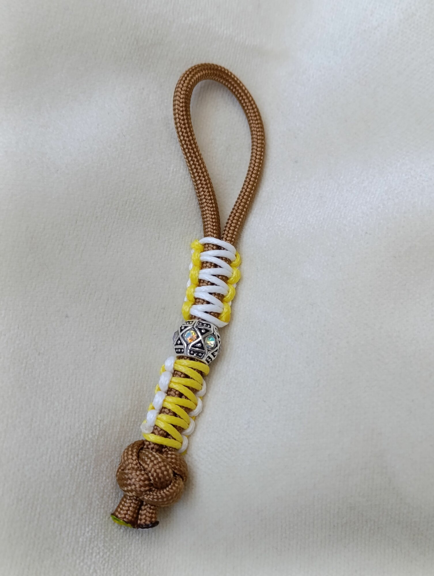 Темляк-брелок " Капля росы"