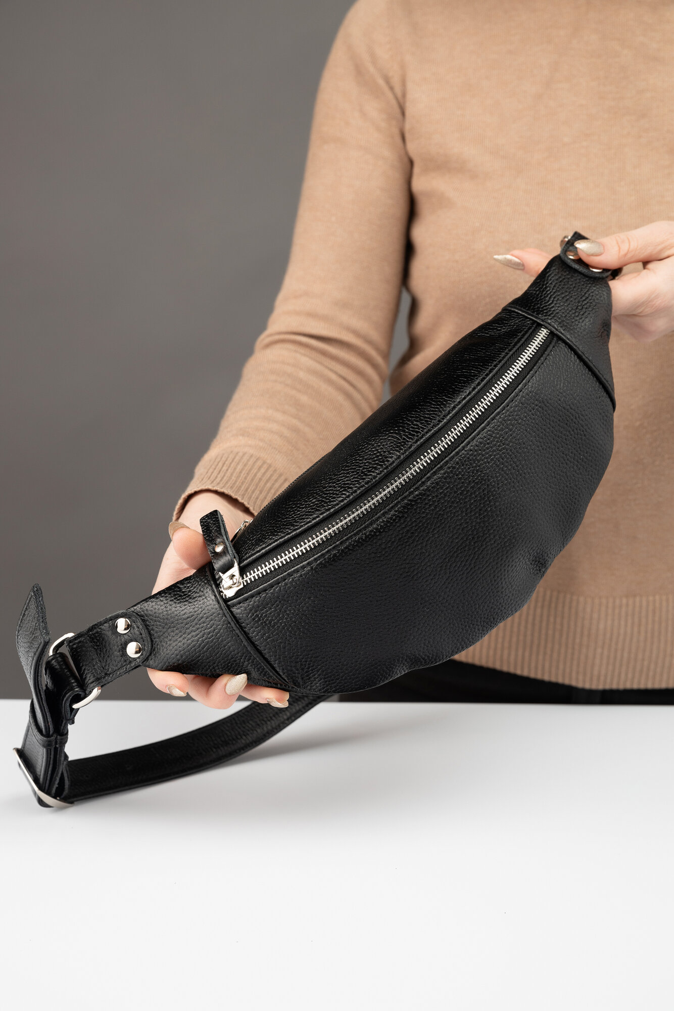 Сумка поясная