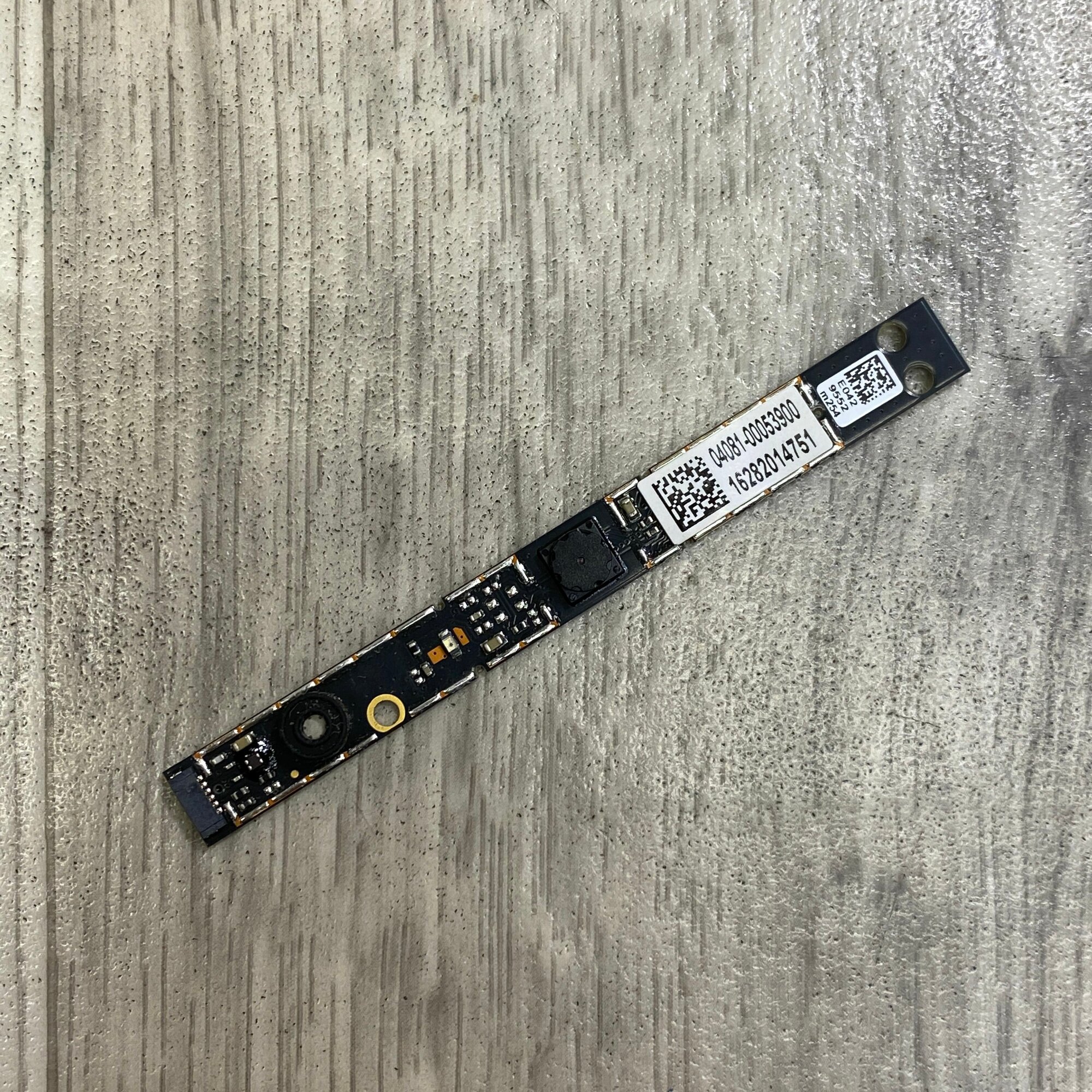 Камера Asus E502S