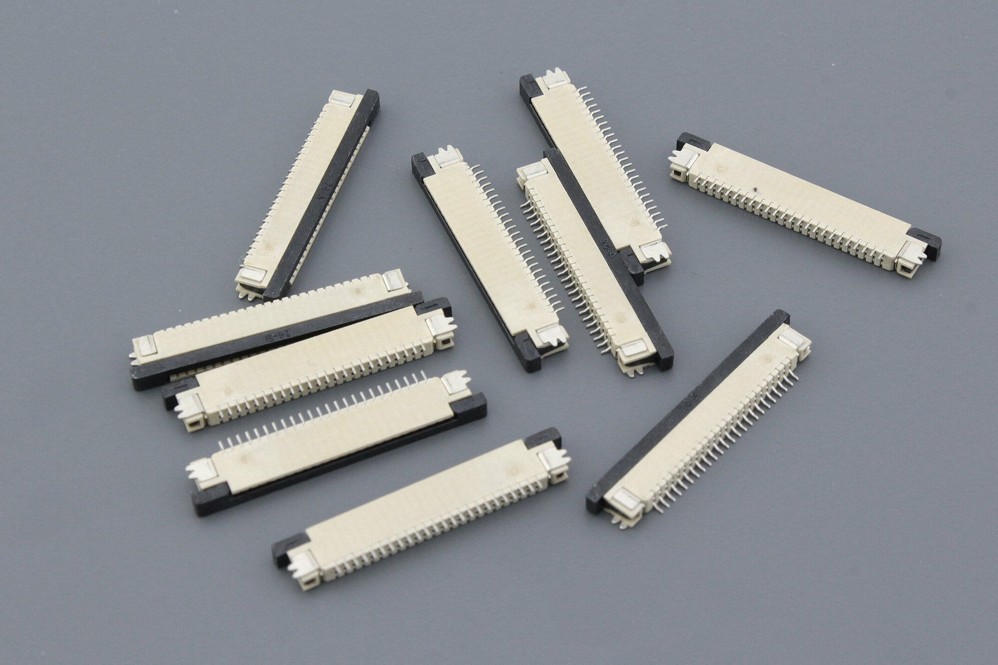 Разъем FPC Half Coverage Bottom Contact 0.8K-BX-24PWB 24 pin высота 2мм шаг 0,8мм 10 шт