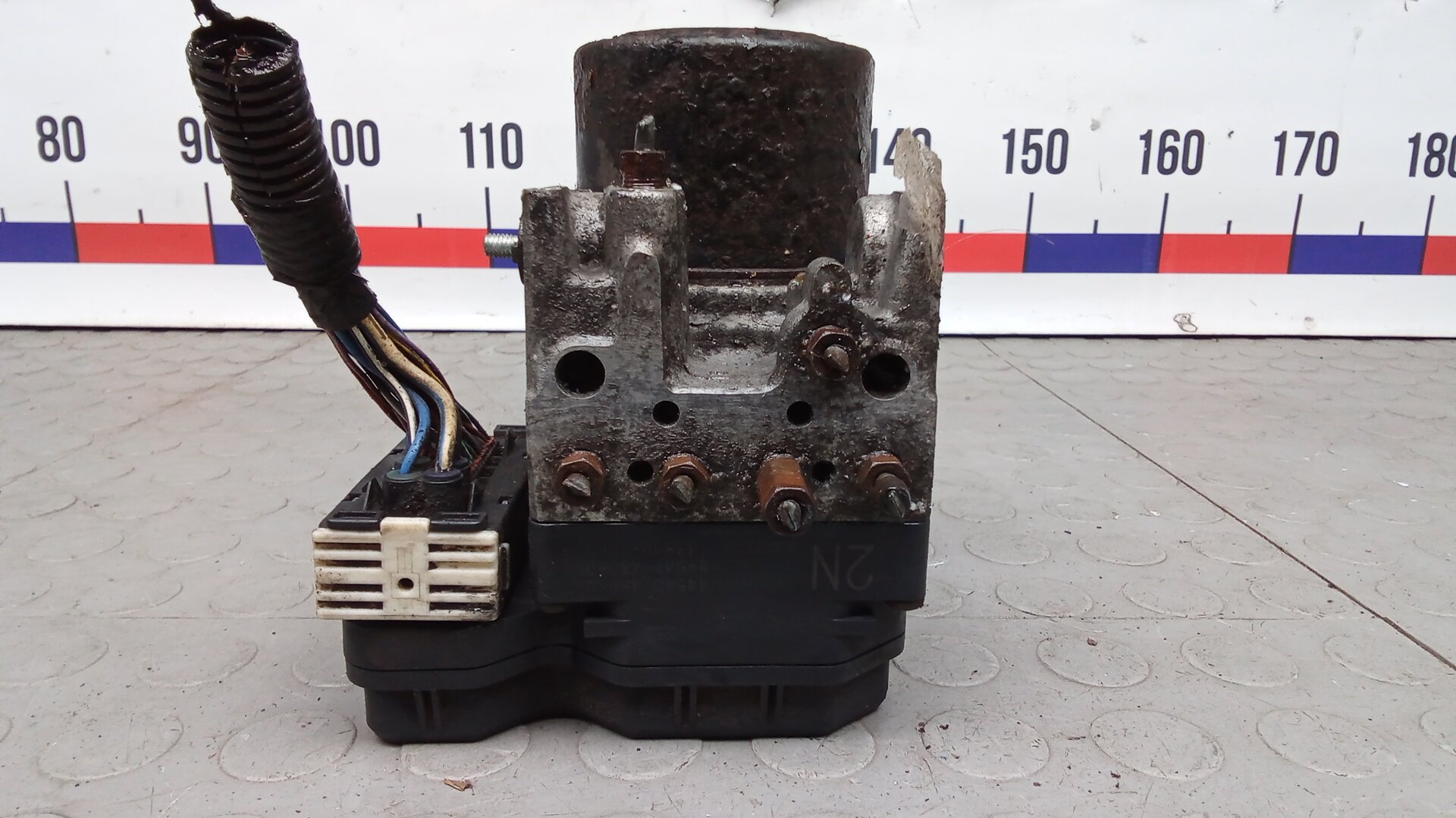 Блок ABS LEXUS RX 2