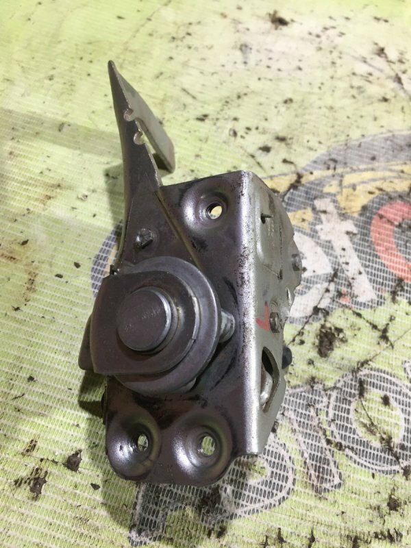 Замок двери передний левый Лада Нива 2121 2020 Б/У с пробегом