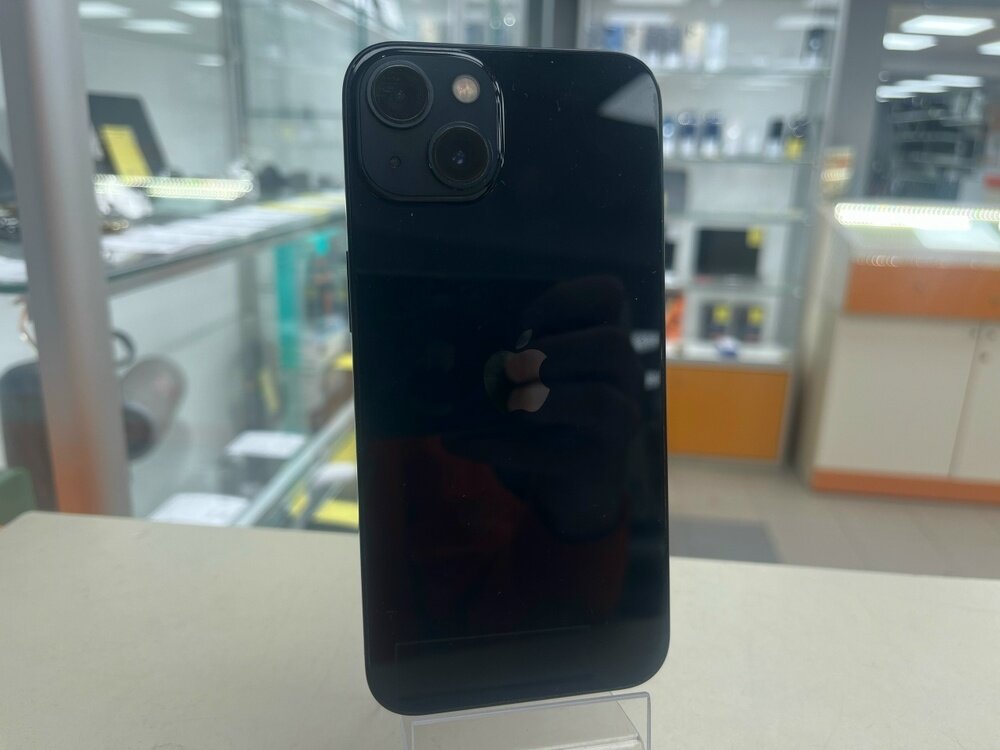 Смартфон Apple iPhone 13 128gb Midnight Темная ночь (nano SIM + eSIM) Б\У уценка