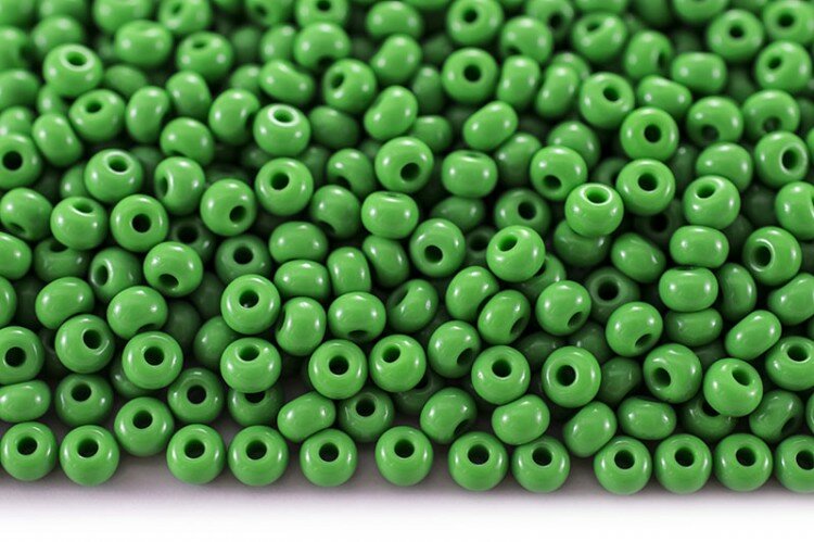 Бисер чешский PRECIOSA круглый 6/0 53250 зеленый непрозрачный, 50г
