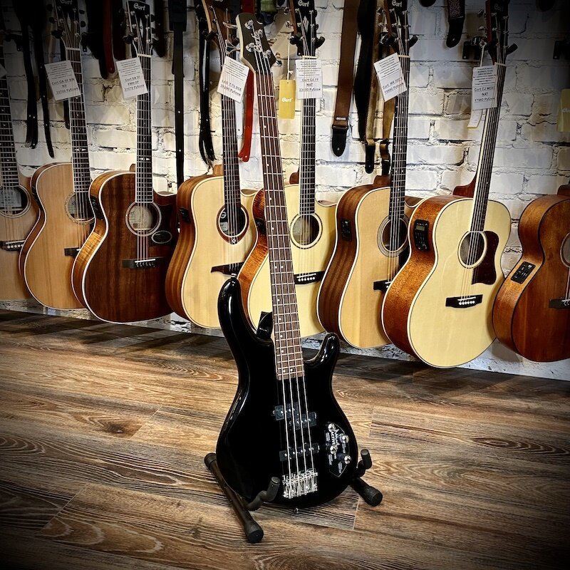 Бас-гитара Cort Action-Bass-Plus-BK Черная