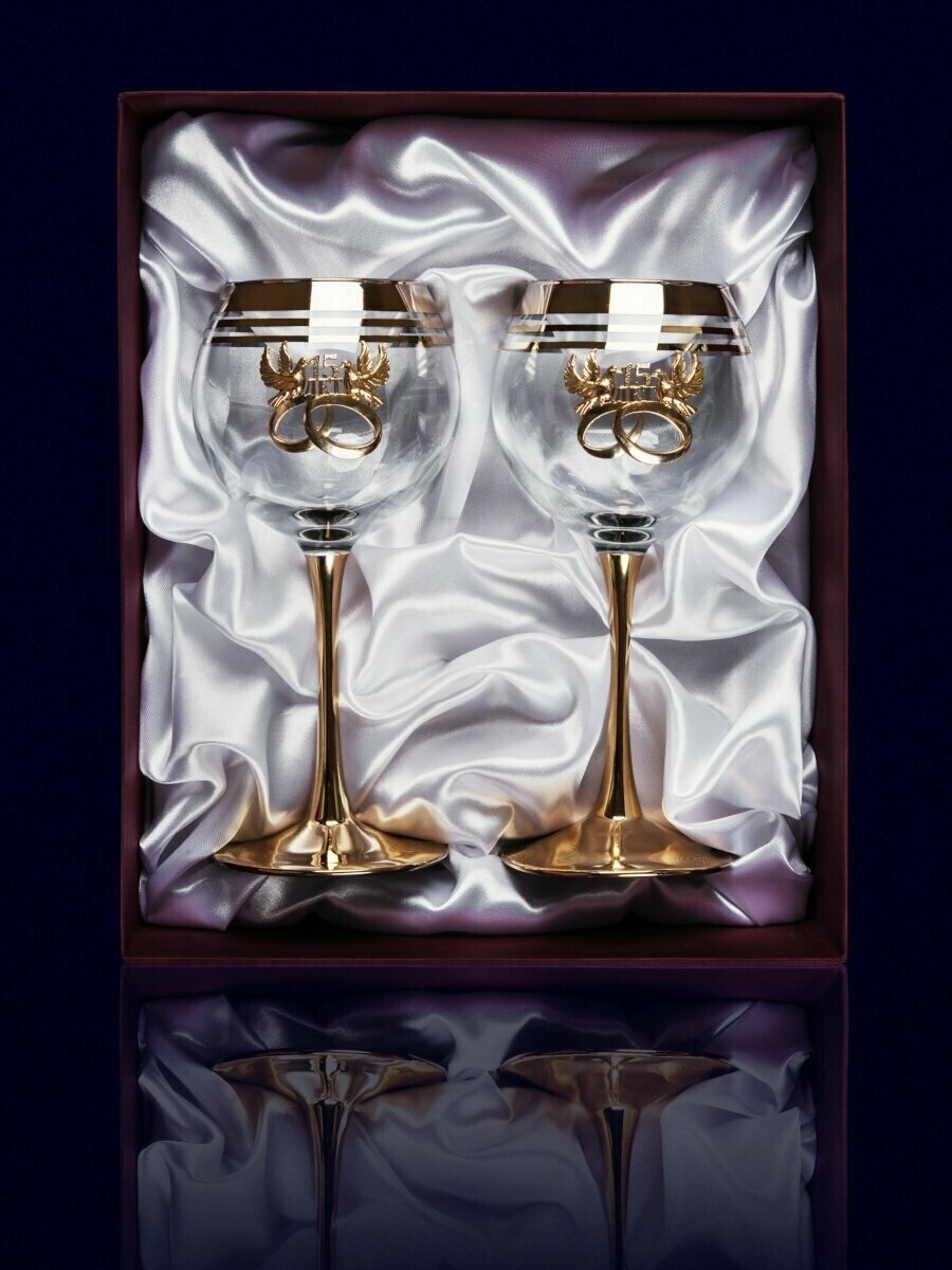 Хрустальная стеклянная свадьба вместе 15 лет бокалы. Подарок на хрустальную стеклянную свадьбу