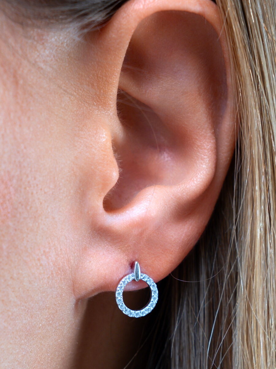 Серьги пусеты, серебро, 925 проба, родирование, фианит