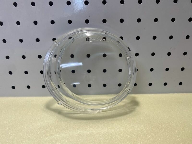 Стекло фары противотуманной правое для MERCEDES ACTROS MP4 MP5 (мерседес актрос МП4 МП5)