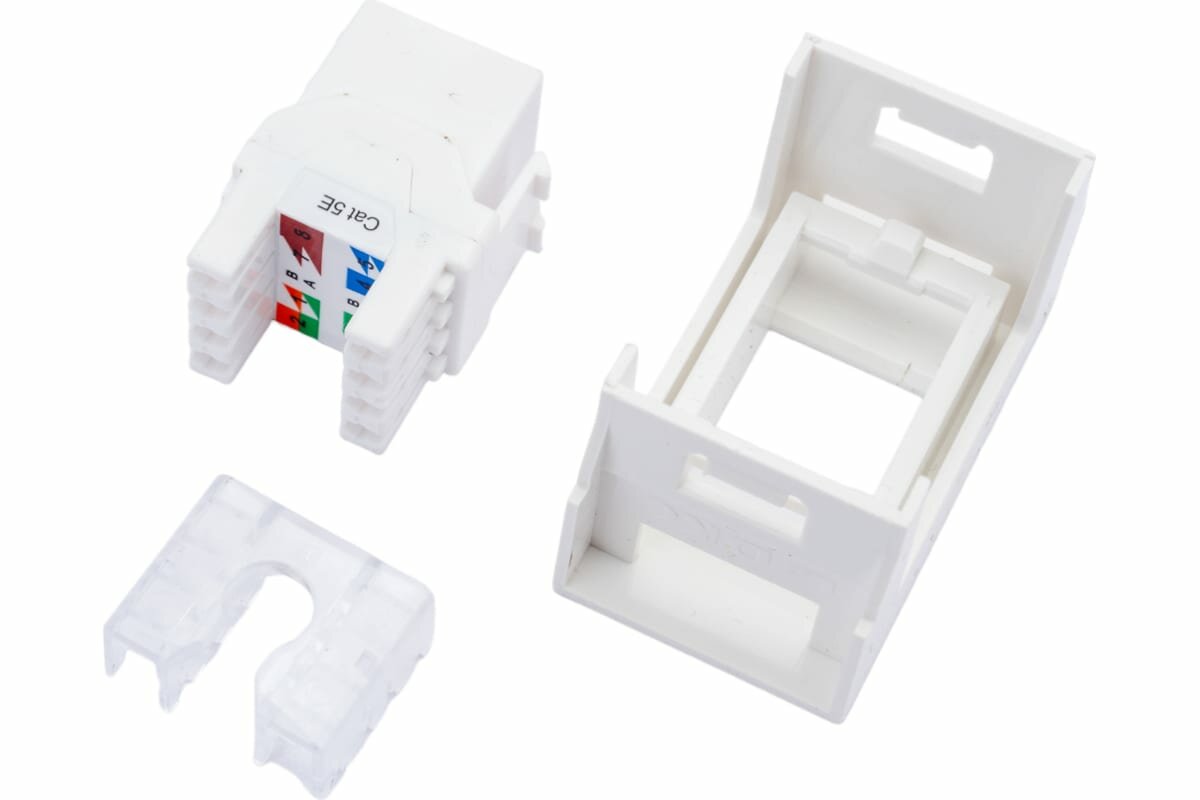 DKC Viva 1 модуль RJ45 CAT.5E белая компьютерная розетка для локальной сети 45038