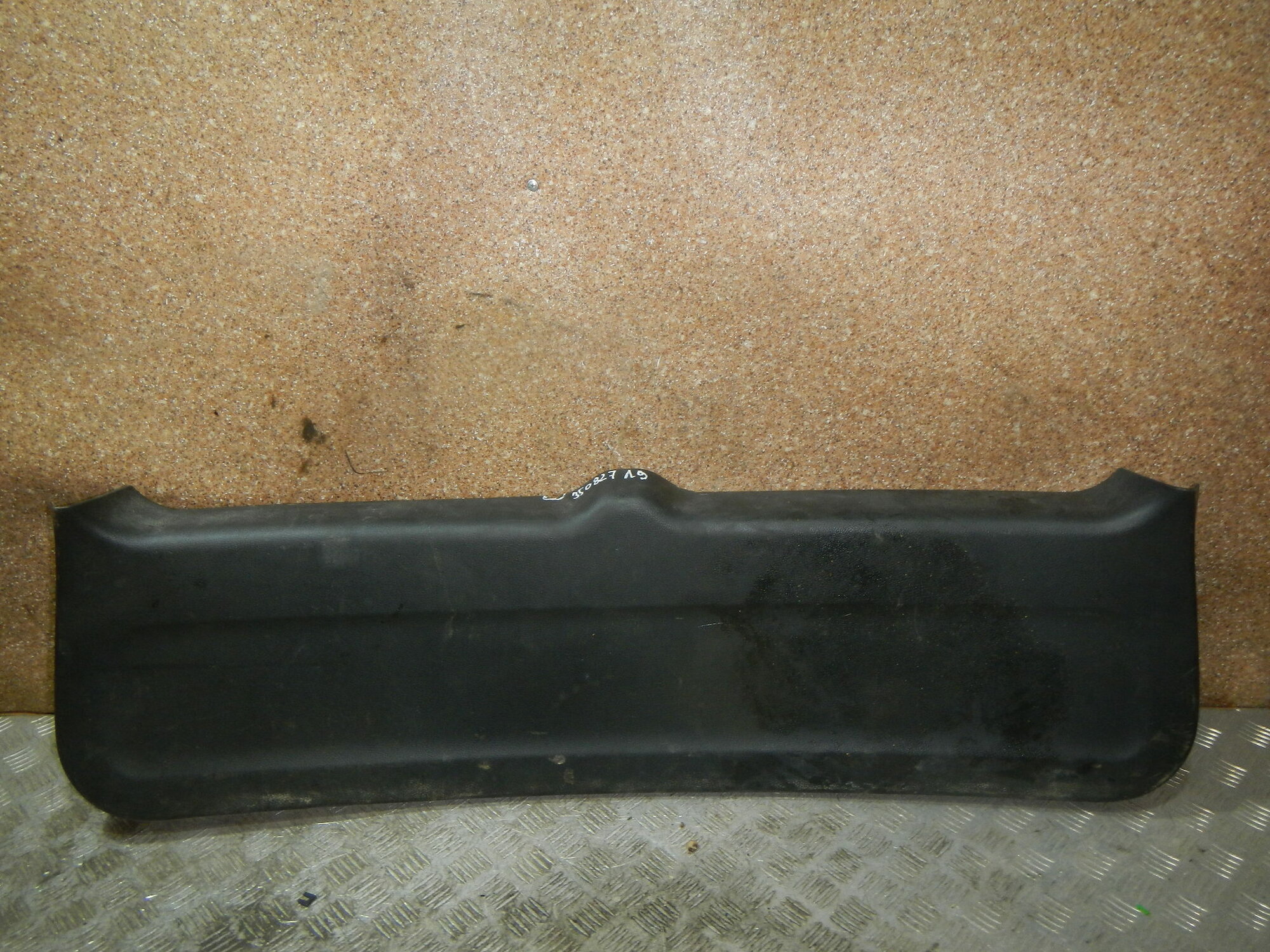 Б/У Обшивка двери багажника, Mitsubishi (Митсубиси)-LANCER 9 (CS) (03-06) MITSUBISHI LANCER 9 (CS) (03-06) Универсал Нет ...