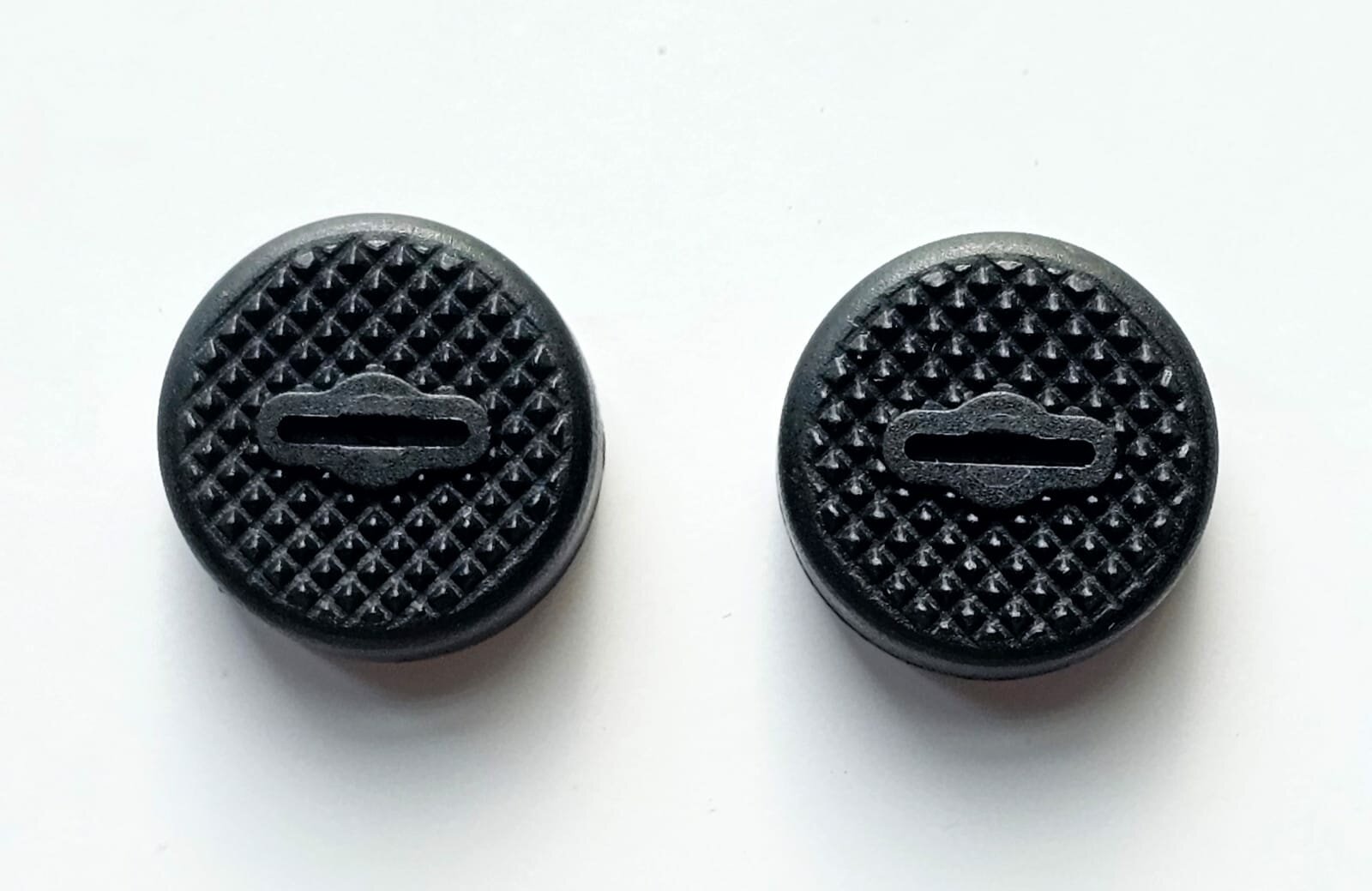 Колпачок щеткодержателя 2 шт для перфоратора BHR162, 643929-3 Makita