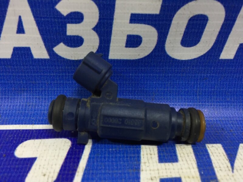 Форсунка Kia Ceed ED 2007 (б/у) 353102b000