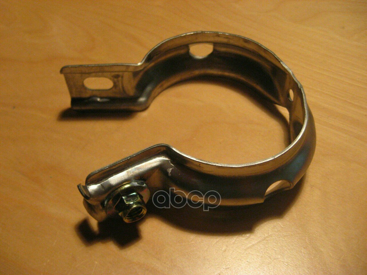 Хомут глушителя TOYOTA 17452-50050 TOYOTA арт. 17452-50050