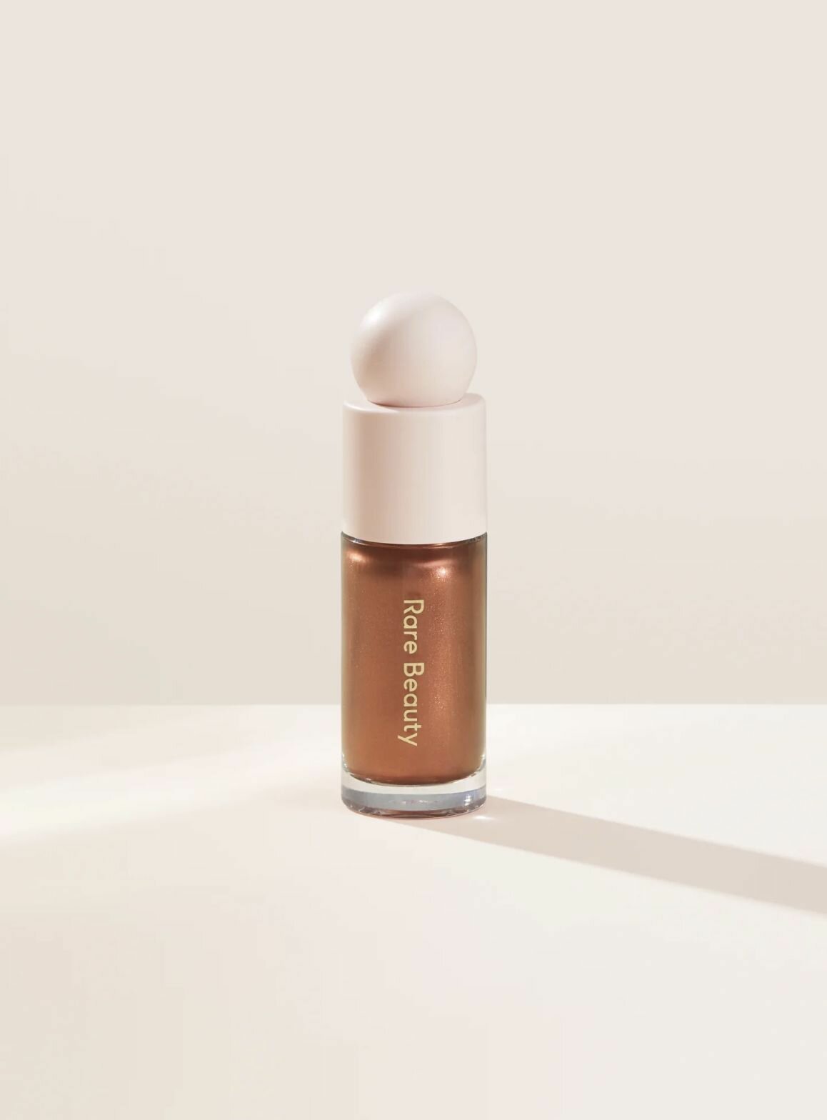 Rare Beauty Шелковый жидкий хайлайтер Positive Light Liquid Luminizer (Reflect) 15 мл