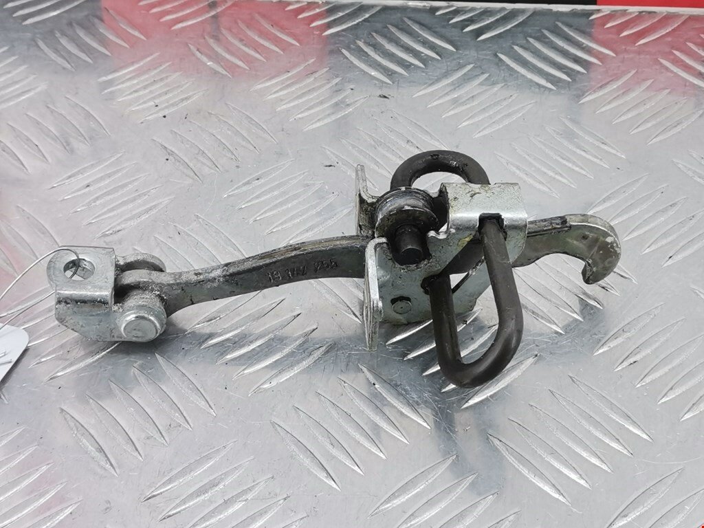 Ограничитель открывания двери передней Opel Meriva A 13147255 арт. 1623594