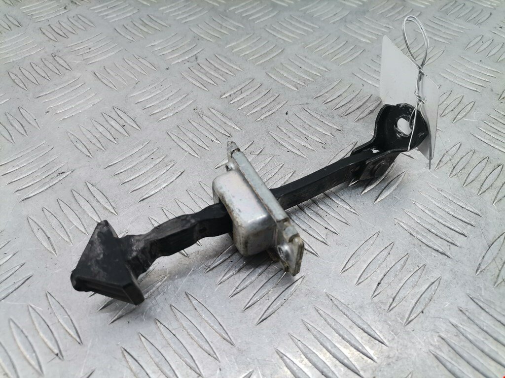 Ограничитель открывания двери передней Mazda 5 CR C23558270 арт. 1873651