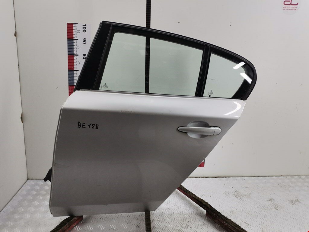 Дверь задняя левая BMW 1-Series (E81/E82/E87/E88) 41527191017 арт. 1750530