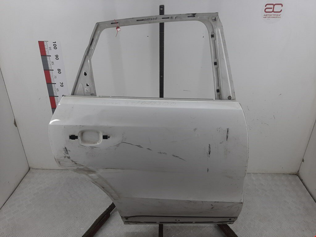 Дверь задняя правая Audi Q5 8R 8R0833052B арт. 1802557