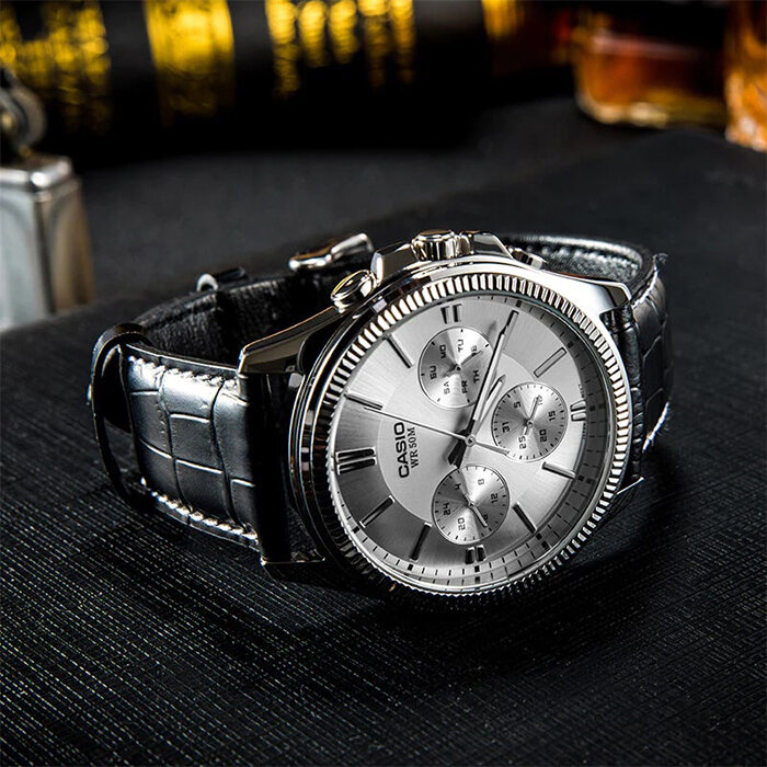 Наручные часы CASIO Collection, серебряный — фото 1