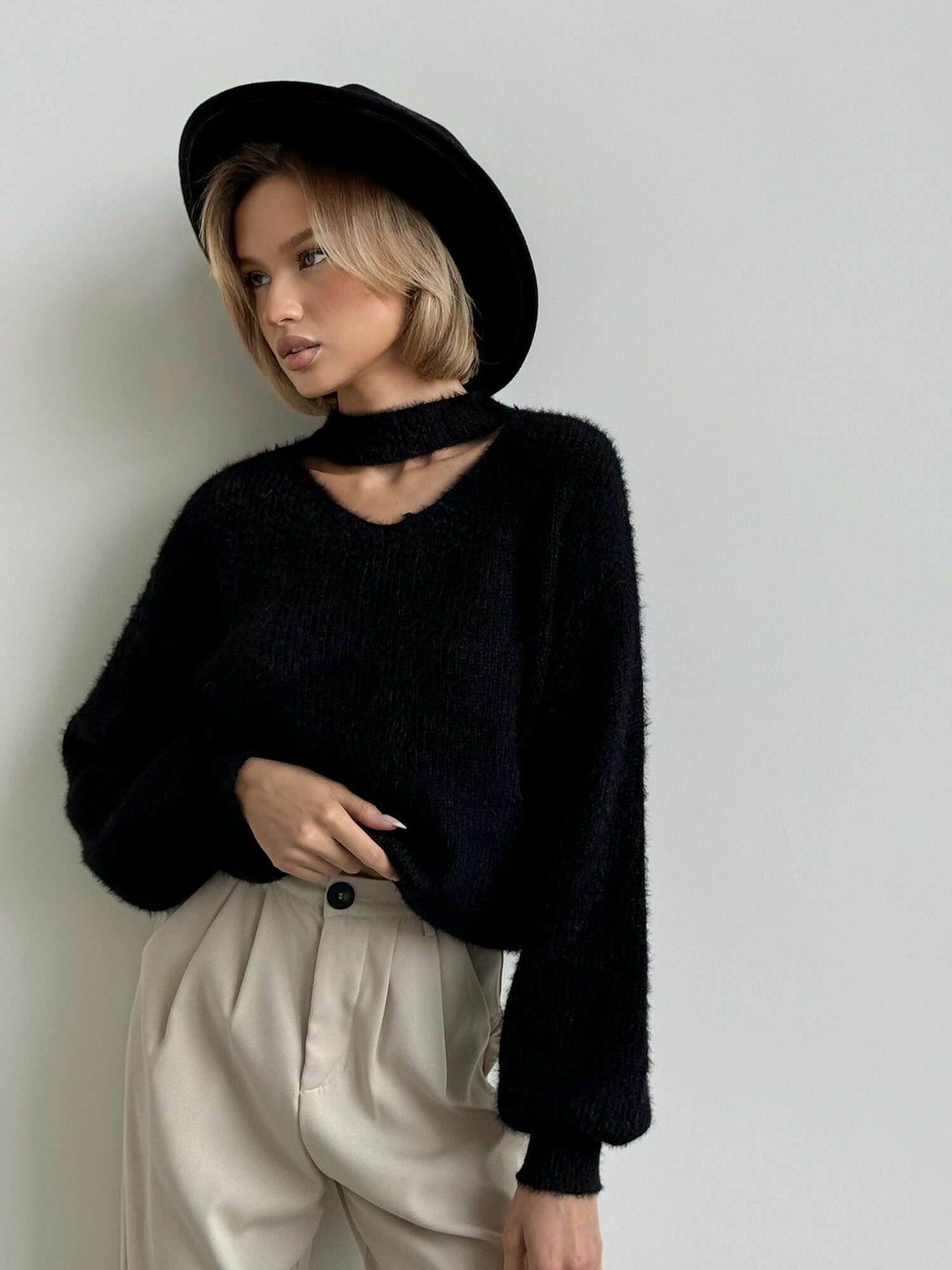 Свитер Осень-зима 2025