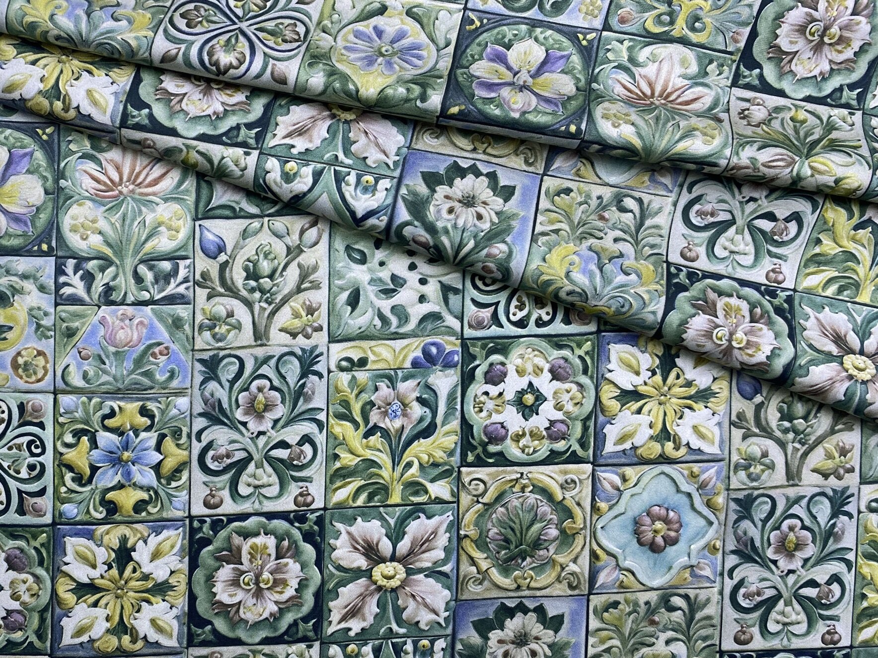 Ткань Хлопок атласный зелёного цвета с принтом мозаичная плитка 14039