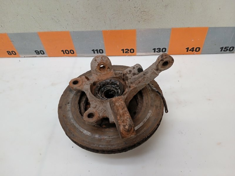 Б/У в сборе со ступицей, ступица, Ниссан Куб Z10 Кулак поворотный Nissan Cube 2001 ANZ10, AZ10 Перед. Лев. 270511 NISSAN арт....