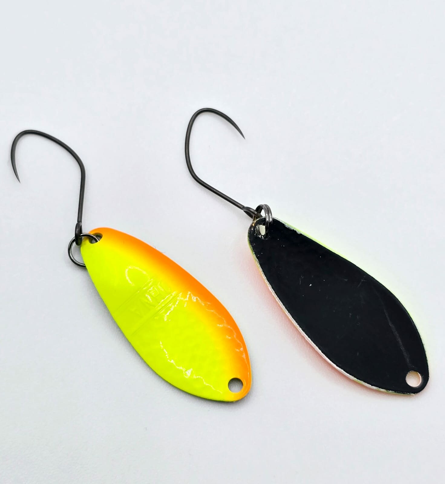 Блесна Antem "Dohna" вес 2,5гр, цвет #IJ37, безбородый крючок, для ловли форели,