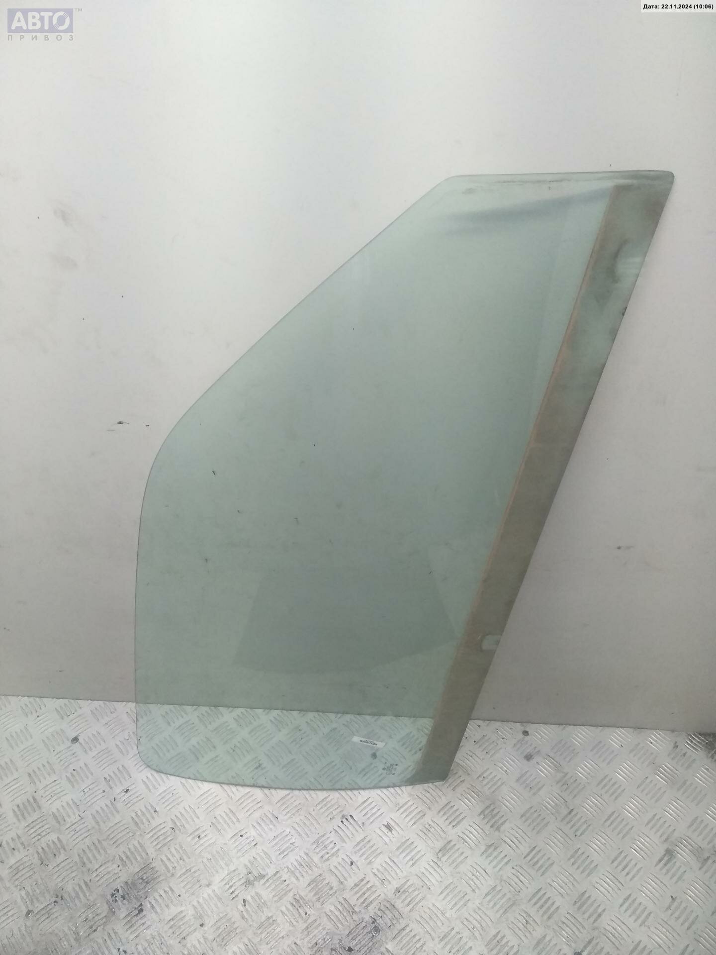 Стекло двери передней правой Volkswagen Golf-3