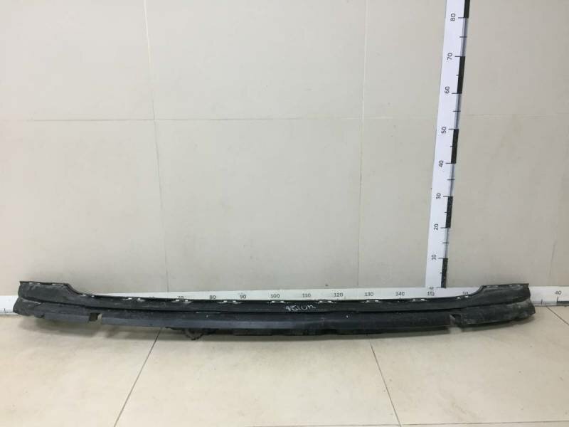 Направляющая заднего бампера Audi Q7 4M 2015 кат.номер: 4M0807458