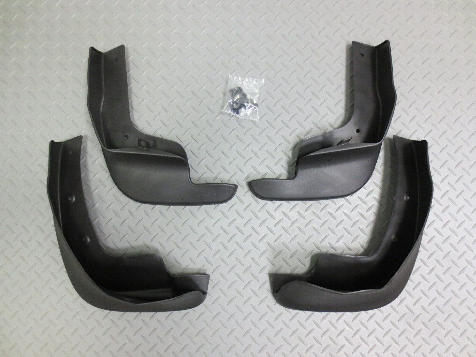Брызговики Nissan Qashqai 2013-2019