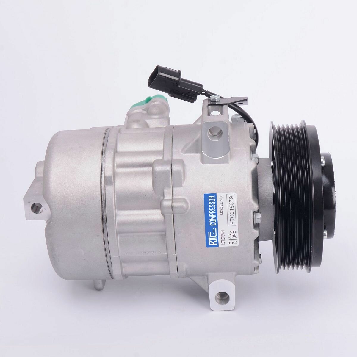 Компрессор Kia Sorento Diesel (10-17) 977012P200 6PK (018379)