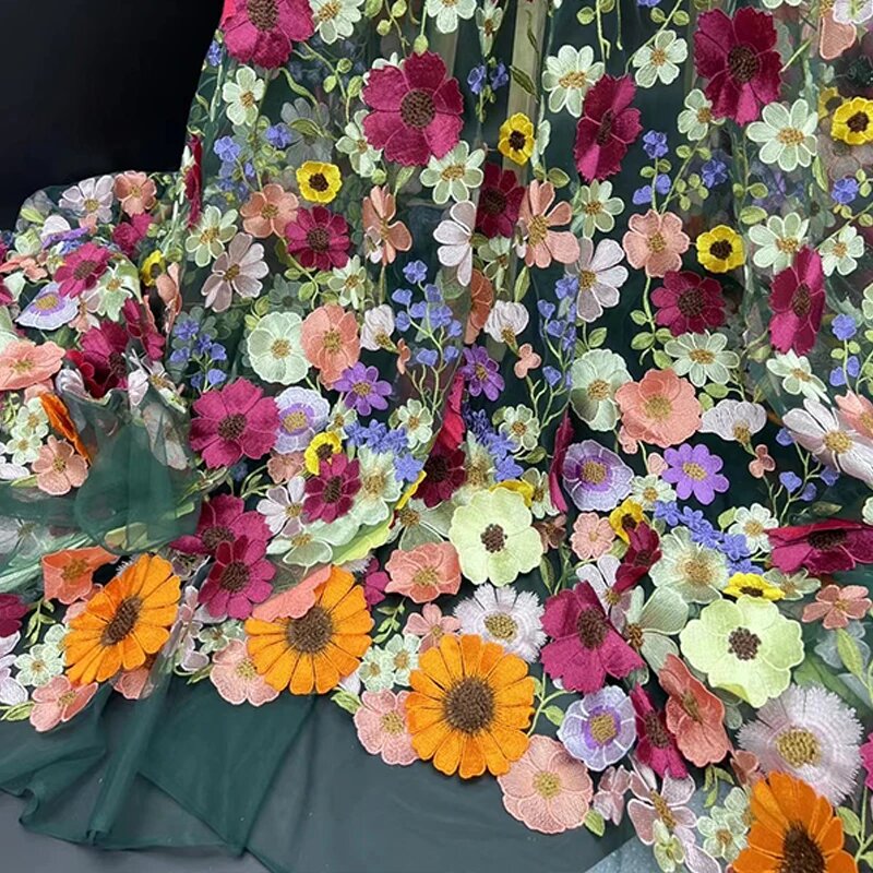 Кружевная сетчатая ткань с 3D цветочной вышивкой 3