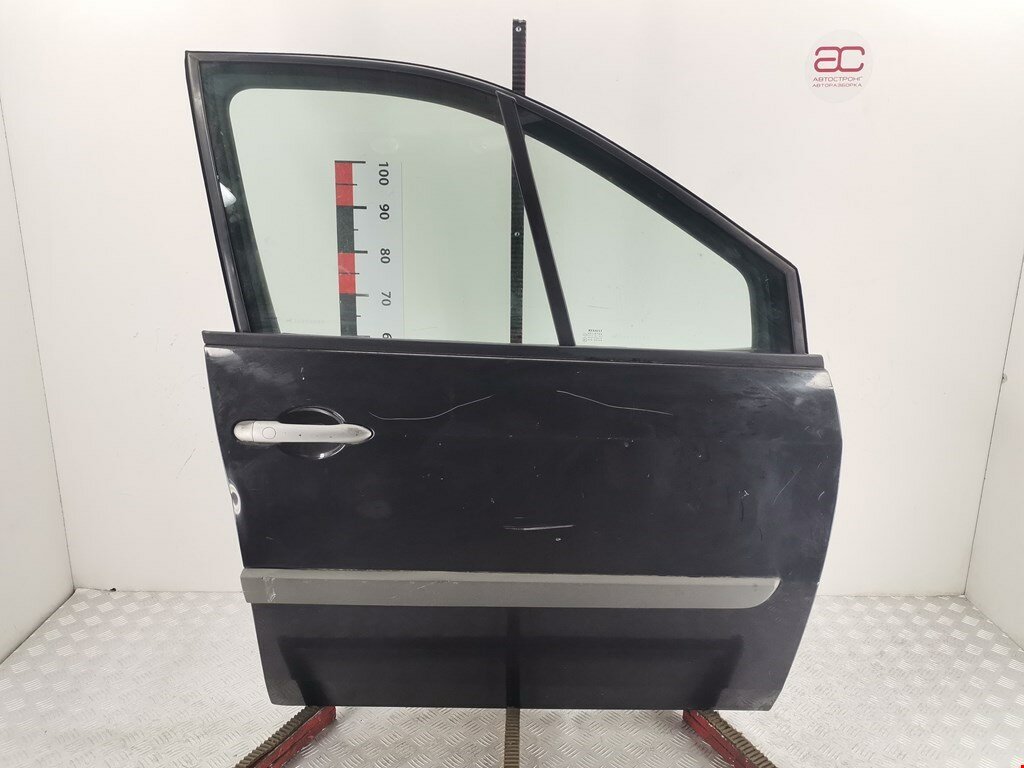 Дверь передняя правая Renault Scenic 2 801002354R арт. 1480389