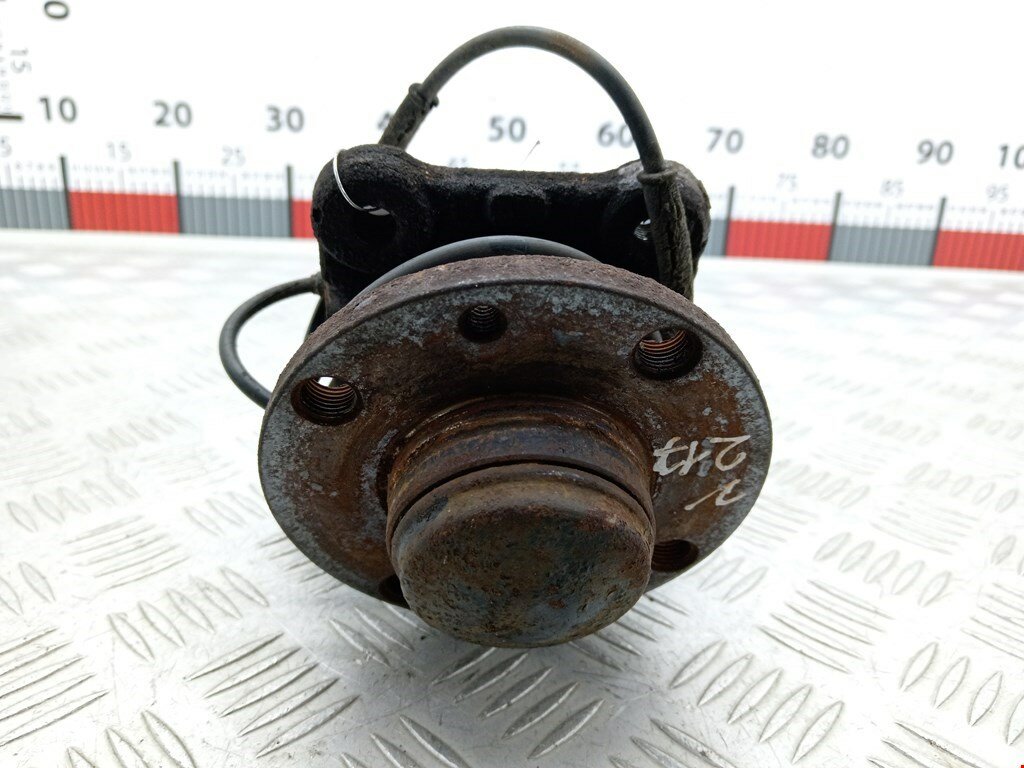 Ступица (кулак цапфа) задняя правая Fiat Stilo (192) арт. 1928662