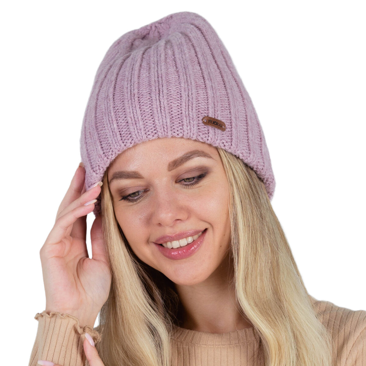 Шапка-бини для женщин