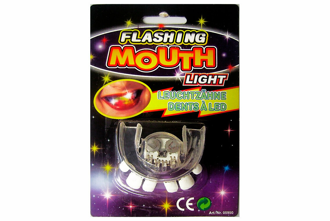 Зубы жуткие с подсветкой Flashing Mouth Light (зубы вампира), белый пластик, размер 6*5 см