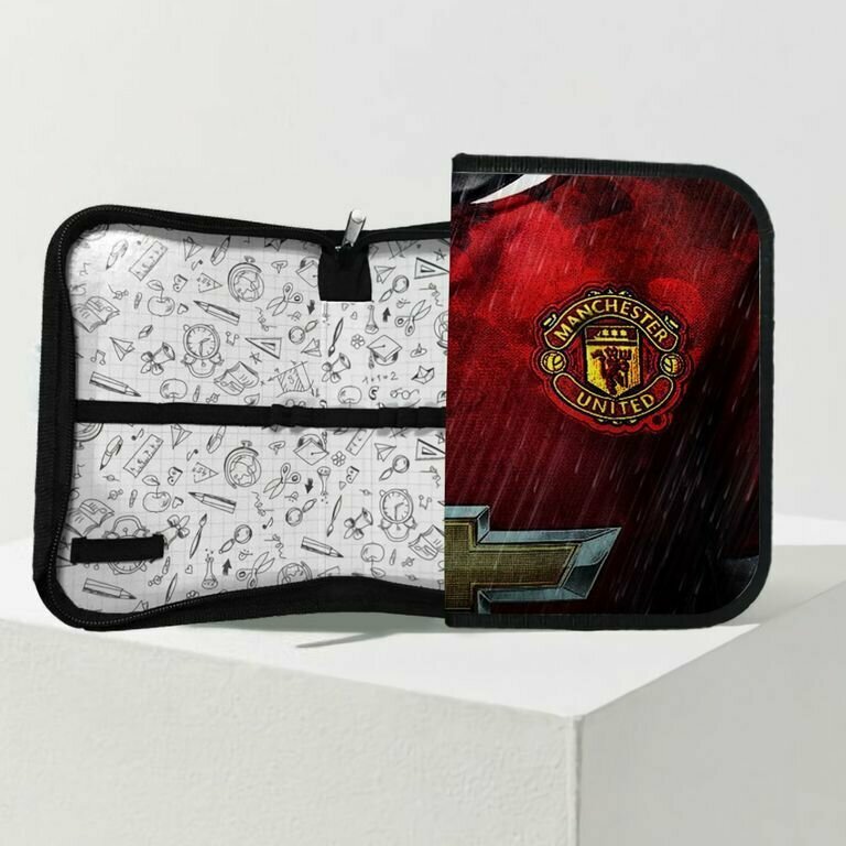 Пенал Manchester United, Манчестер Юнайтед №5