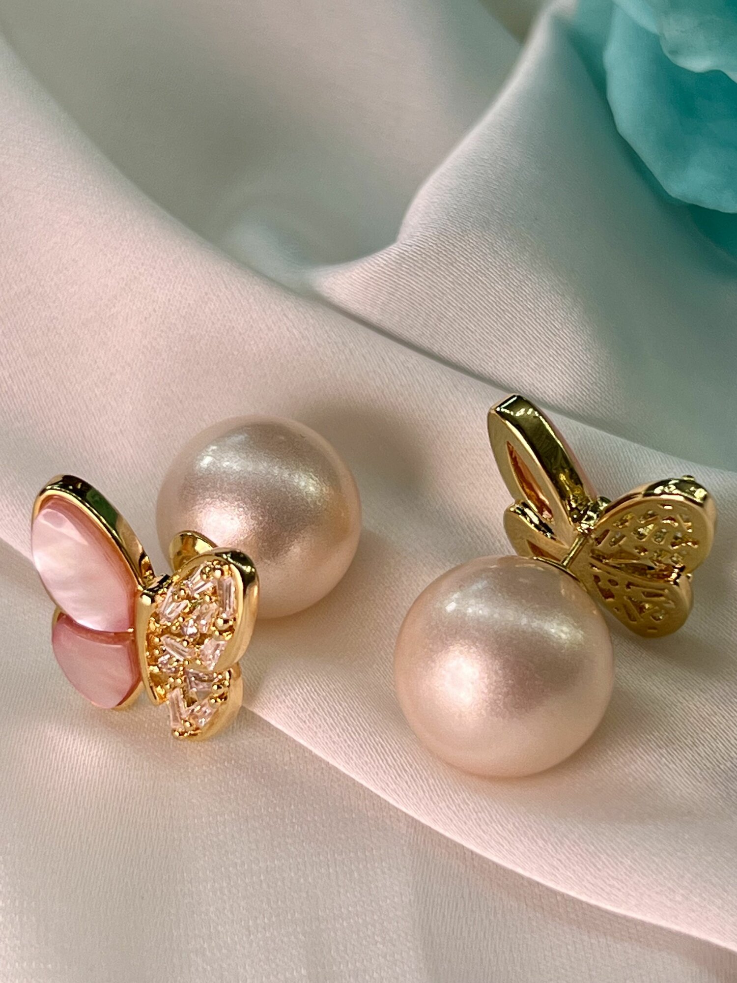 Серьги пусеты, жемчуг имитация