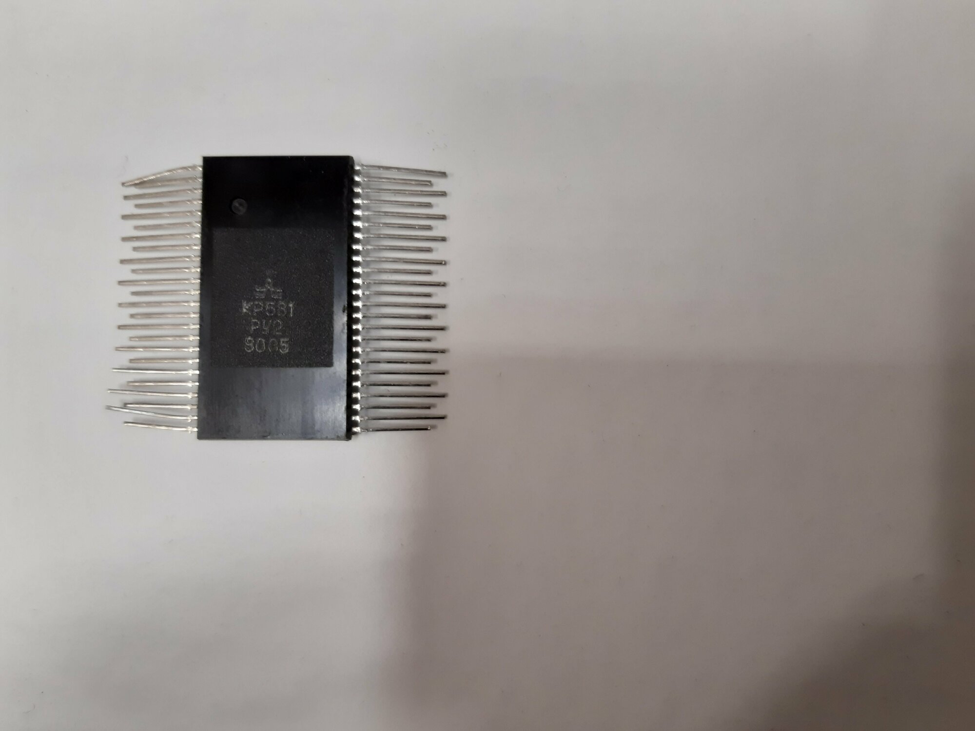 Микросхема КР581РУ2 (1990г) (упаковка 5 штук)