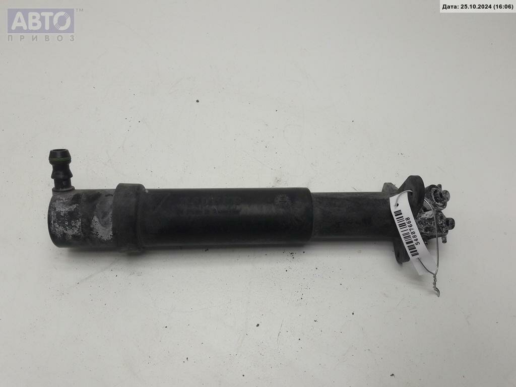 Форсунка омывателя фар Porsche Cayenne