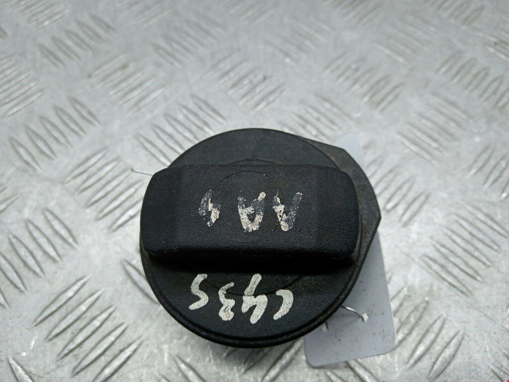 Крышка топливного бака Volkswagen Golf 5 5C0201550AB арт. 2088426