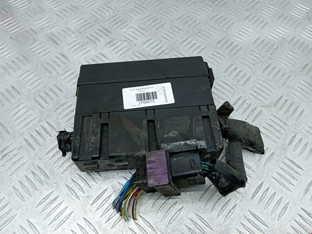 Блок предохранителей Nissan Note (E11) арт. 1759572