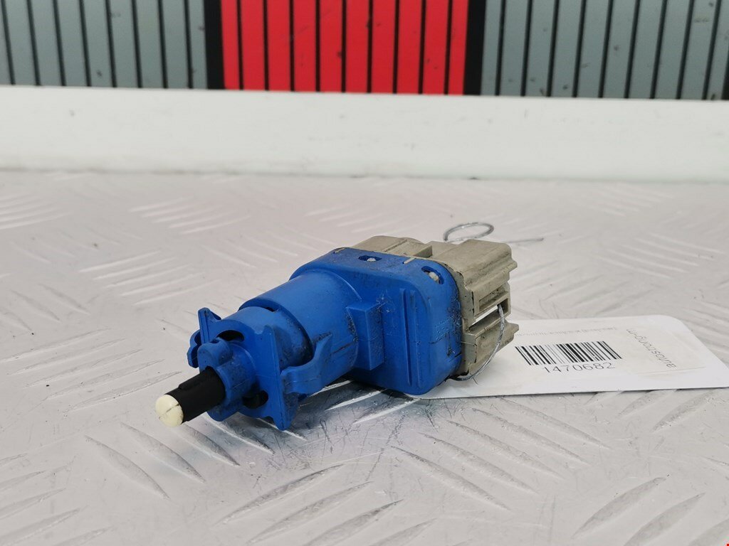 Выключатель концевой (концевик) Ford Explorer 5 BL3Z13480A арт. 1470682