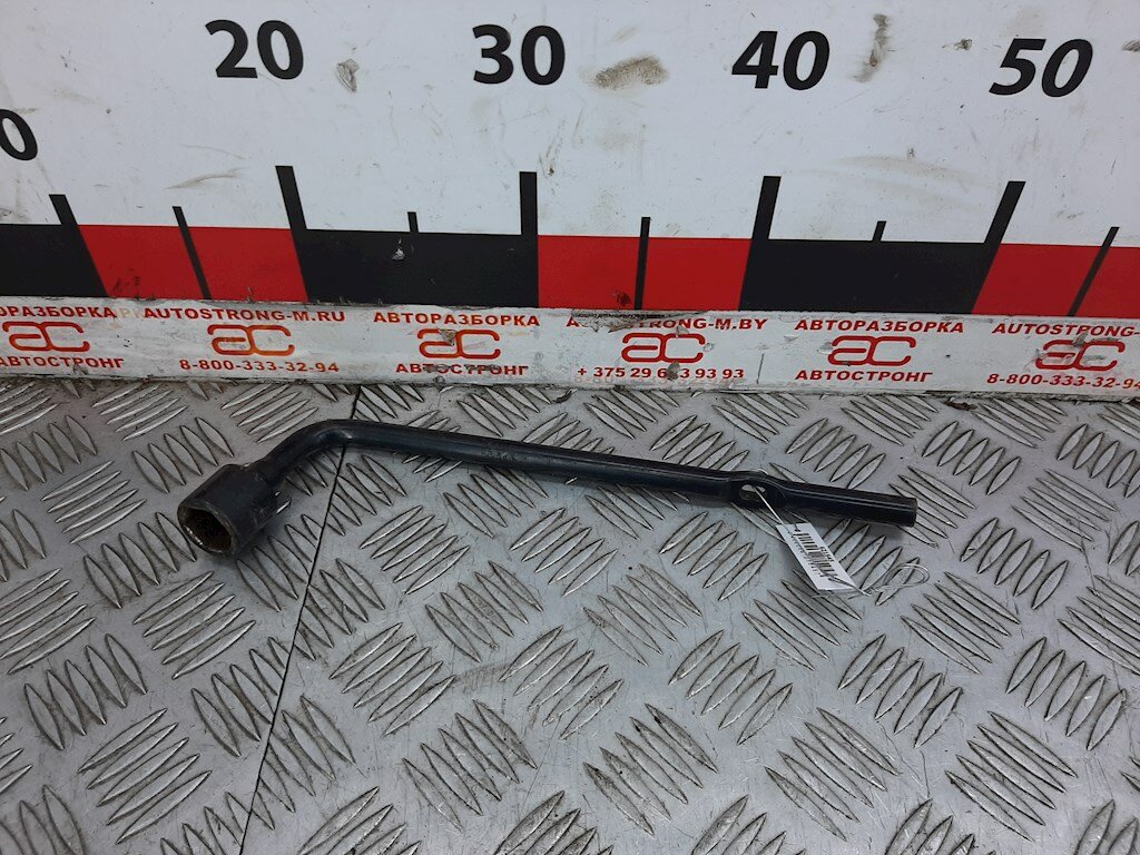 Ключ баллонный Hyundai i30 1 091313B010 арт. 621545