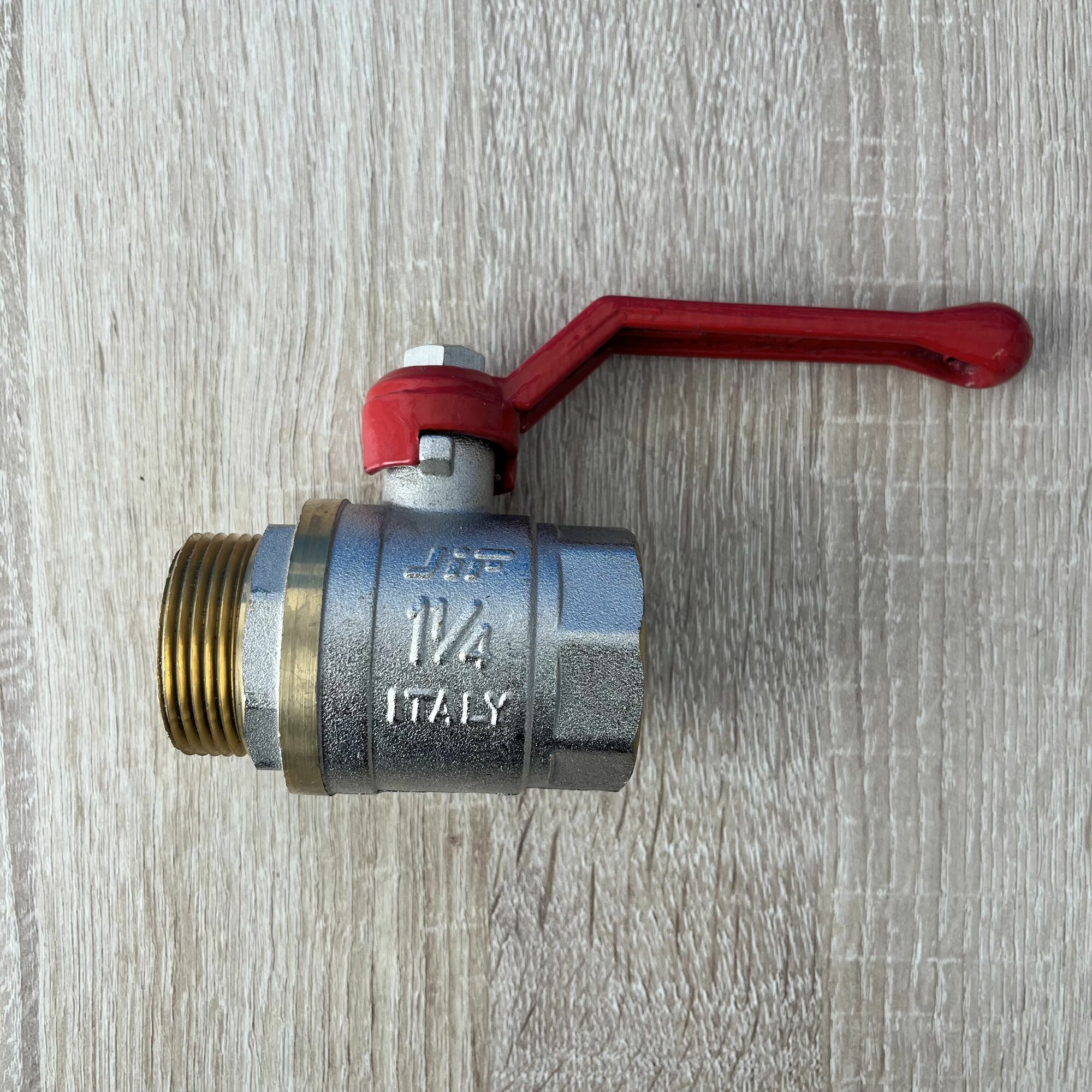 Кран шаровый латунный для воды 1 1/4 JIF 352 NB ГШ ручка