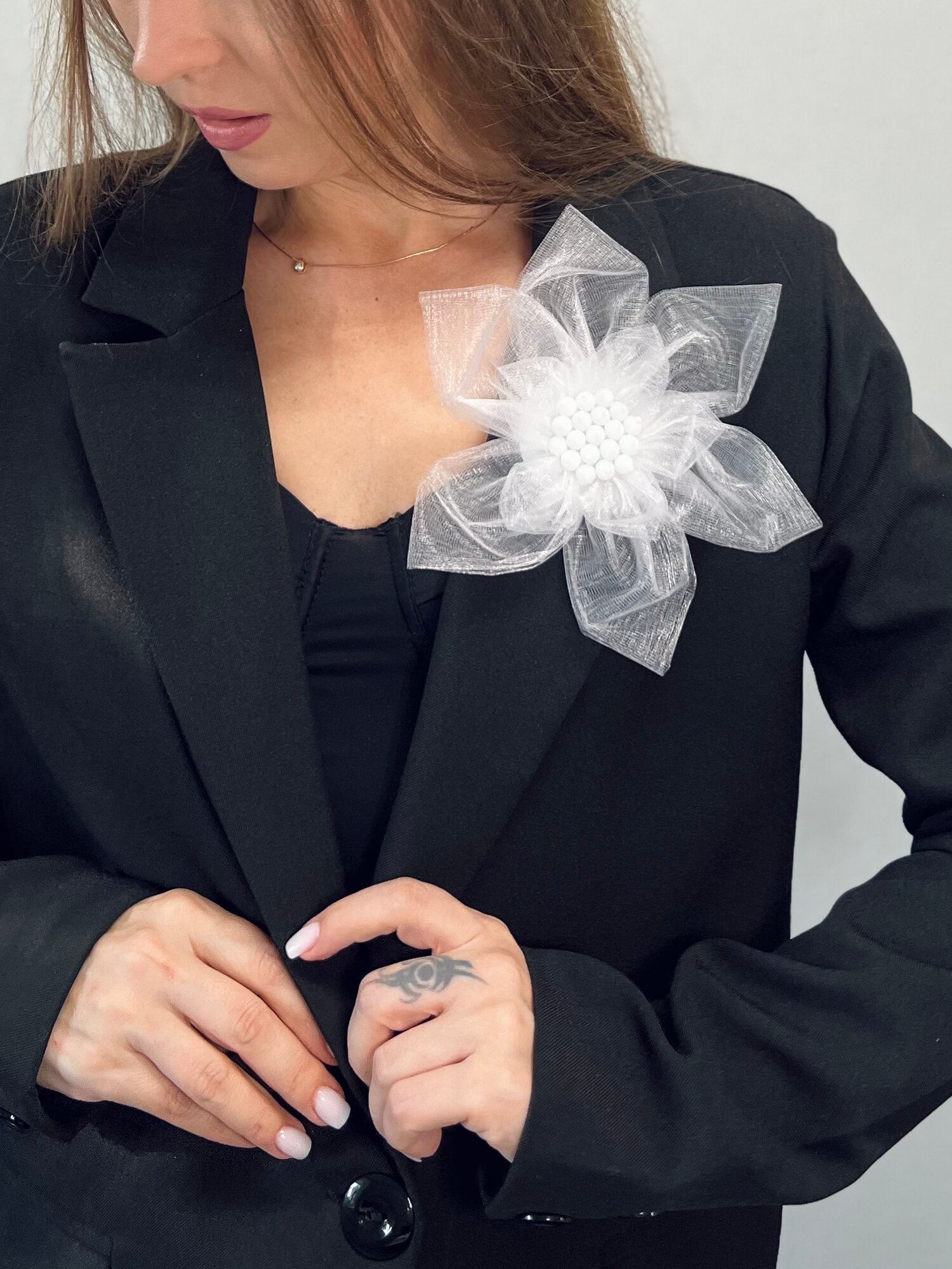 Брошь, бисер