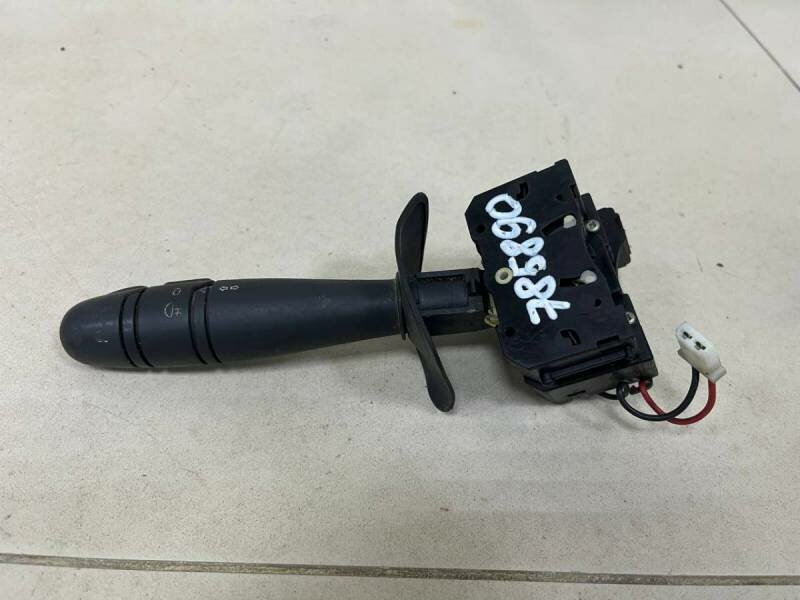 Переключатель поворотов подрулевой Renault Clio 2 1998-2008 кат.номер: 7701064226