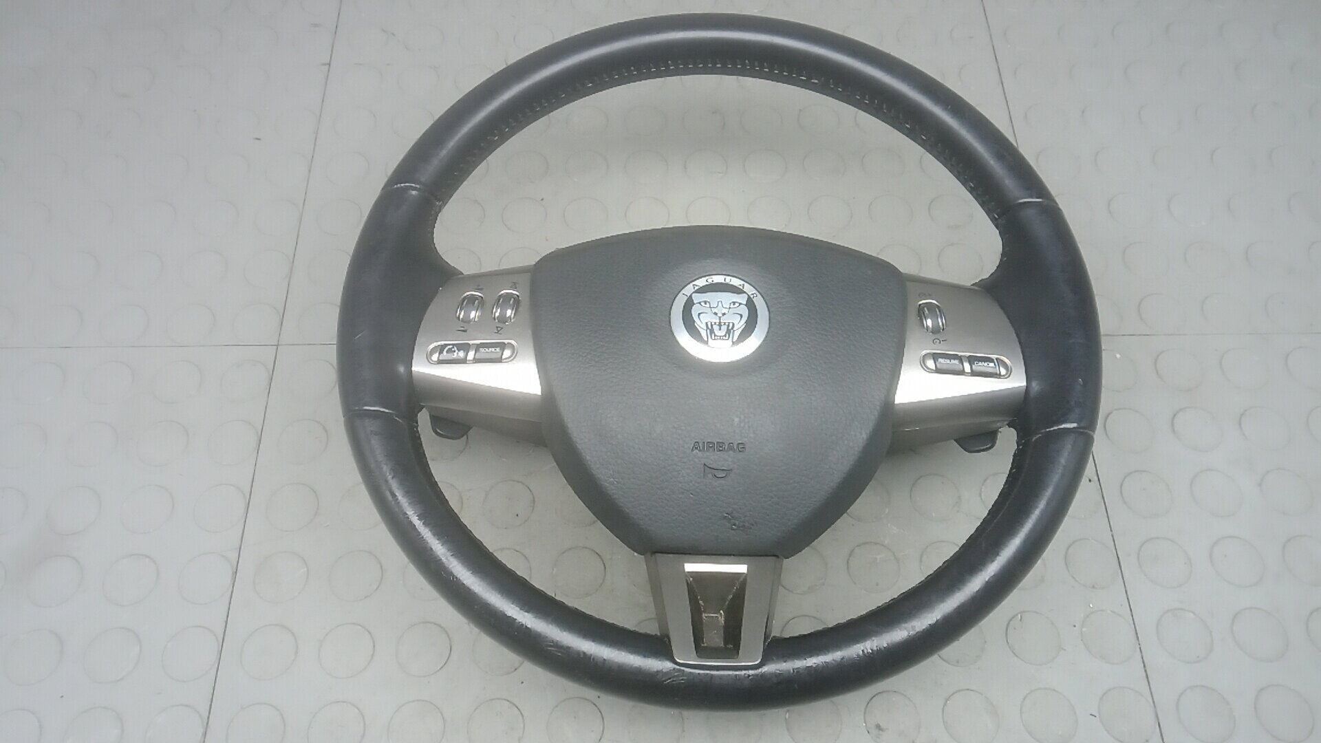 Руль JAGUAR XF (X250)
