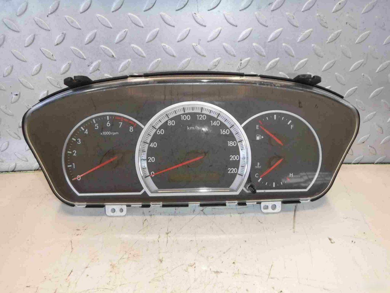 Панель приборов Chevrolet Epica I (2006—2009) 96647342