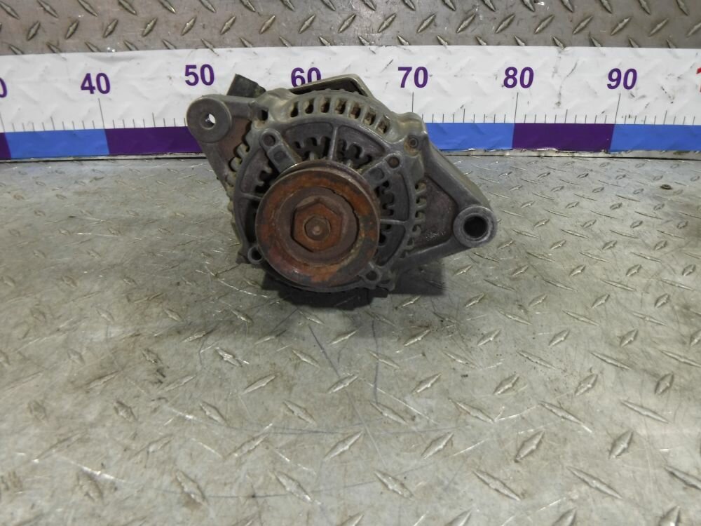 Генератор Toyota Corolla VI 2706010061